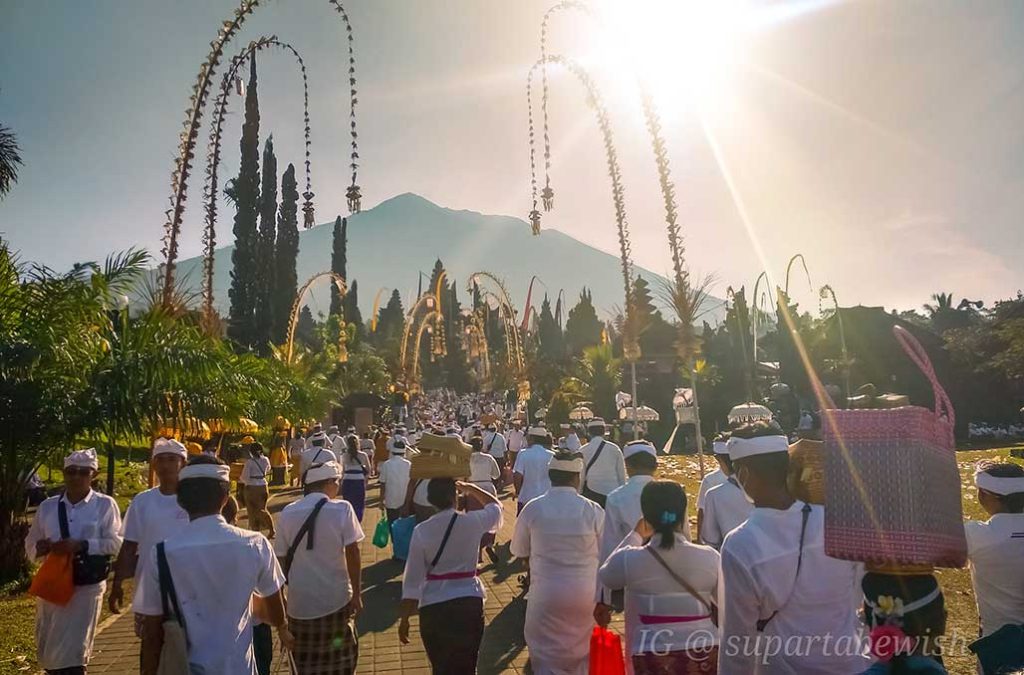 Mystical Besakih Temple Ceremony: a Month-long Hindu Ritual